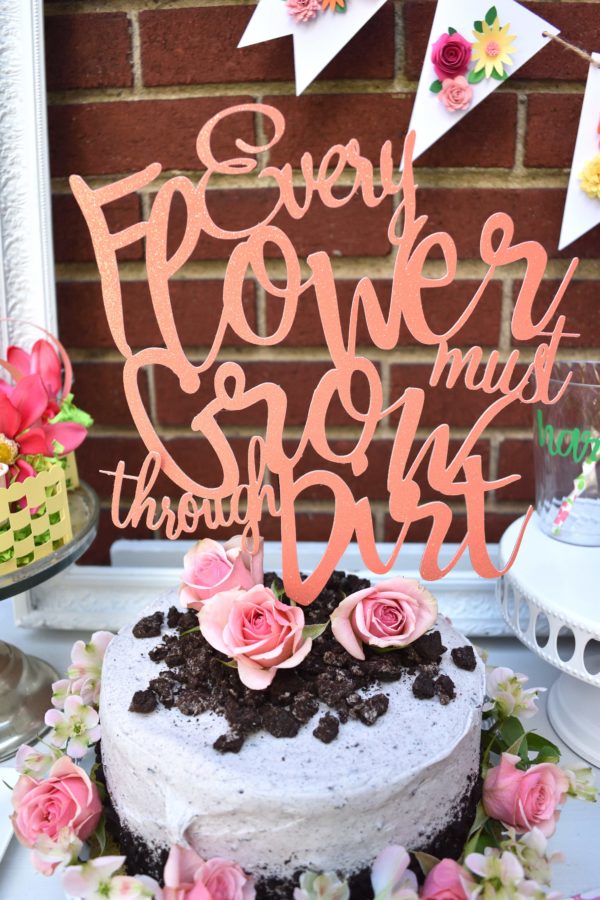 A flower potting party for springtime fun! See the simple inspiration!