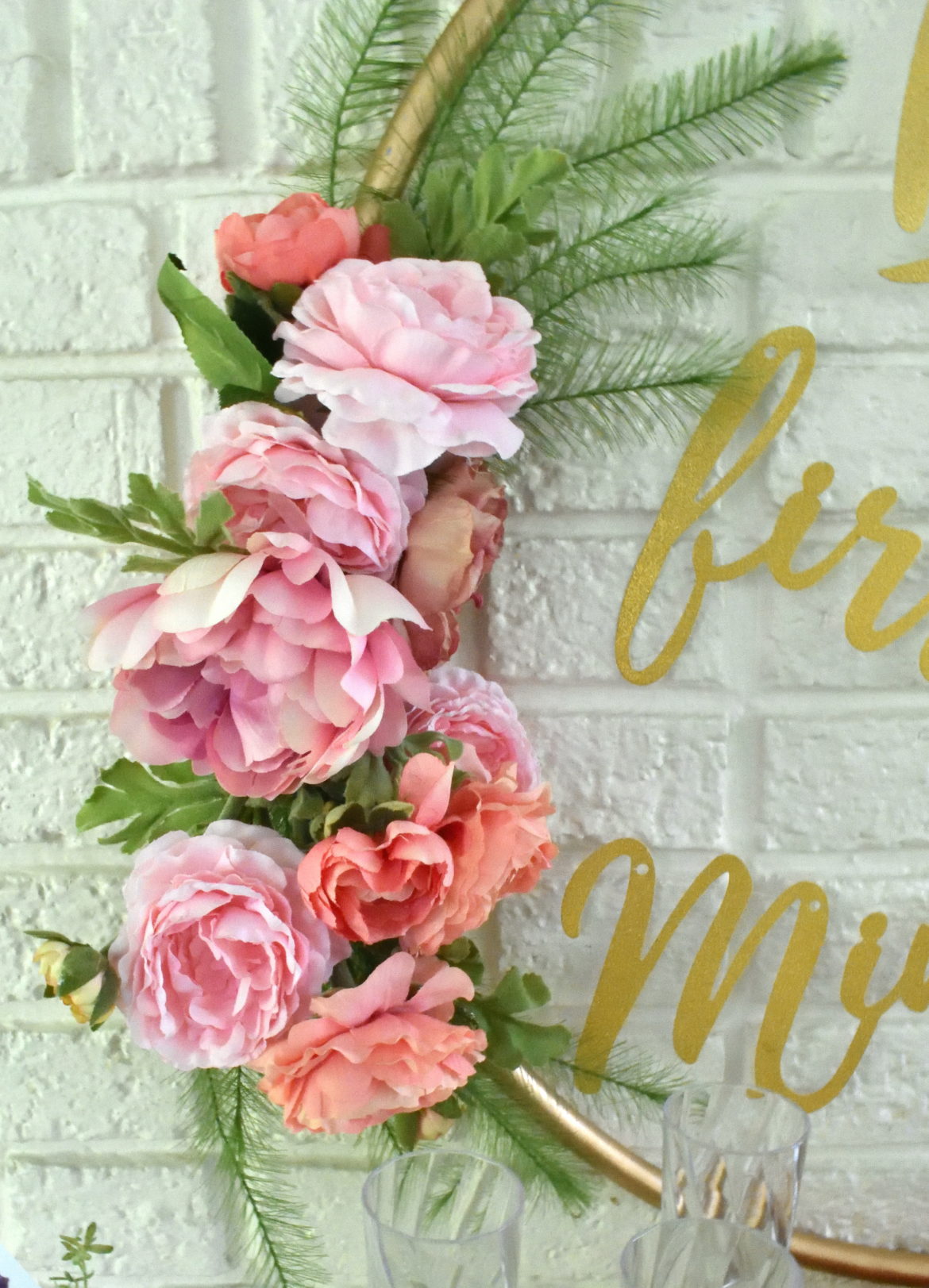 Easy mimosa bar styling that's perfect for any festive event!
