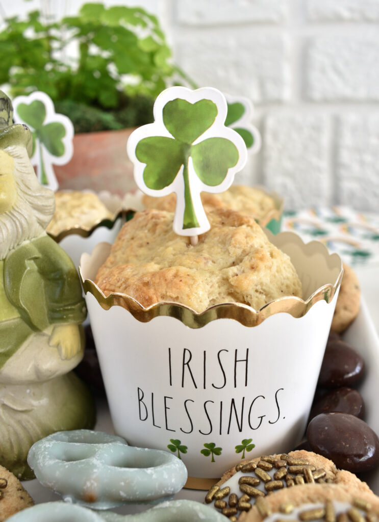 Irish soda bread is a fun St. Patrick's Day treat...see the sweet twist!