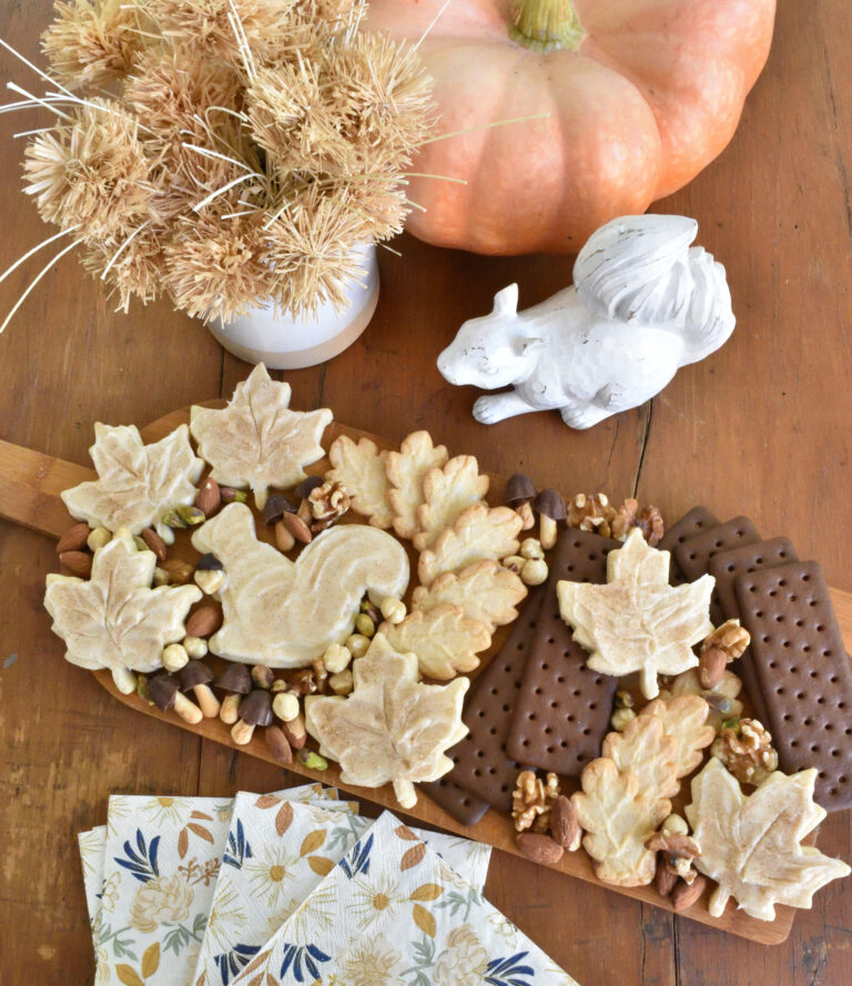 Easy fall cookie boards to create for autumn entertaining!