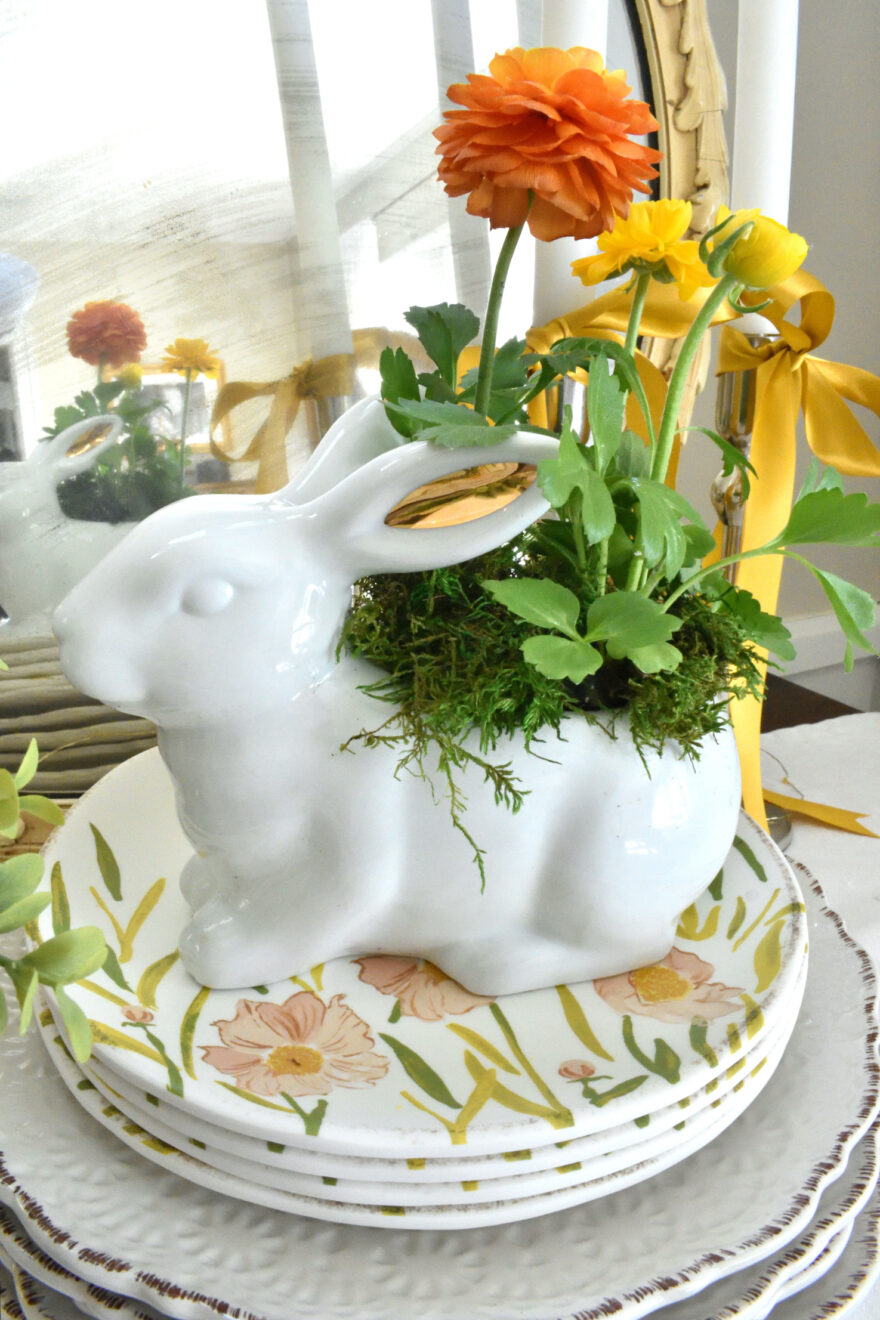 Planning a simple Easter table for family celebrations!