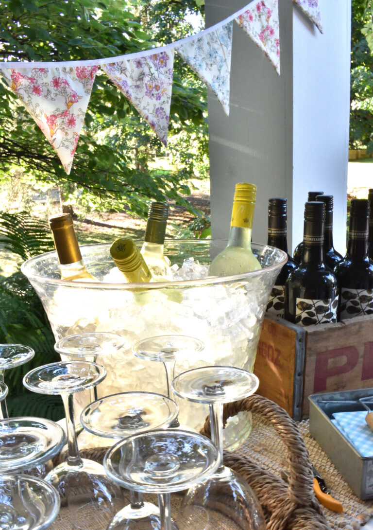 Country Western party ideas for a fun, summer celebration!