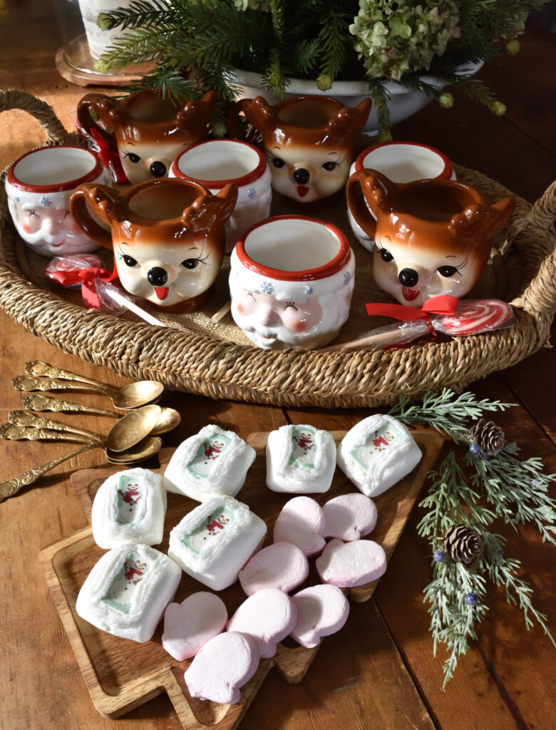 Festive hot cocoa toppers you can make for your toasty holiday drink!