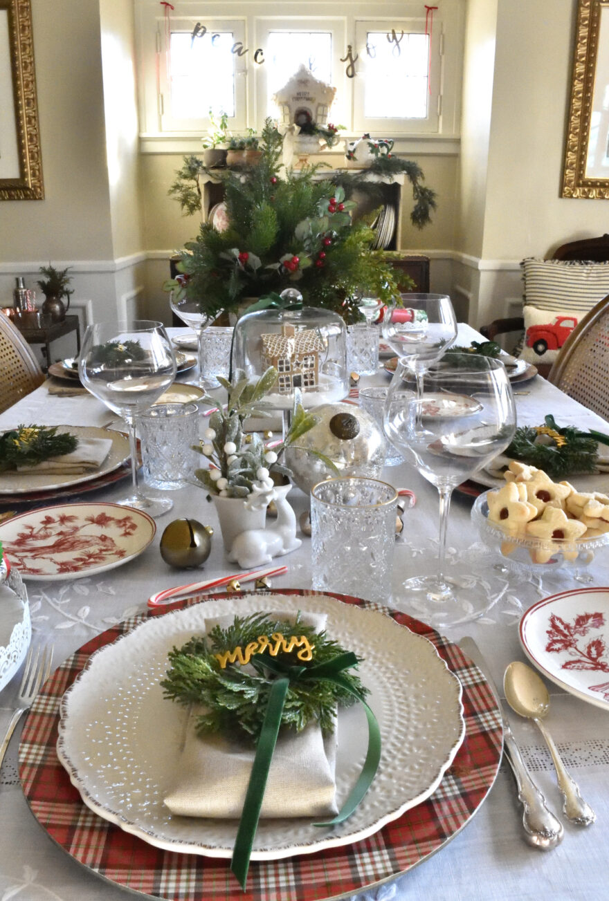 Holiday table details can make your celebrations shine!